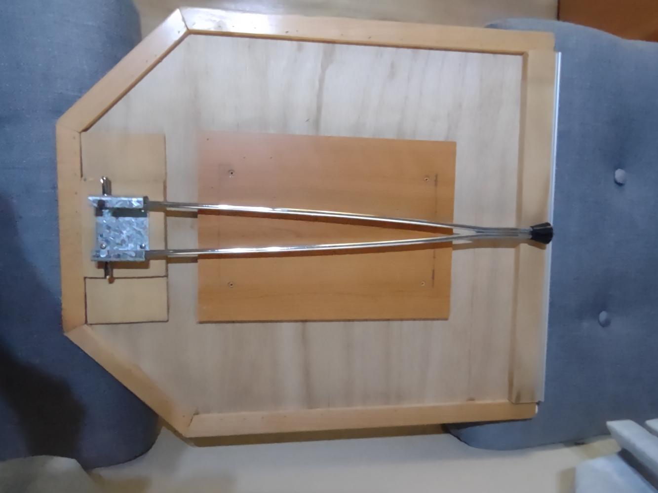 Squeeze Type Table Leg 705mm | CaravansPlus