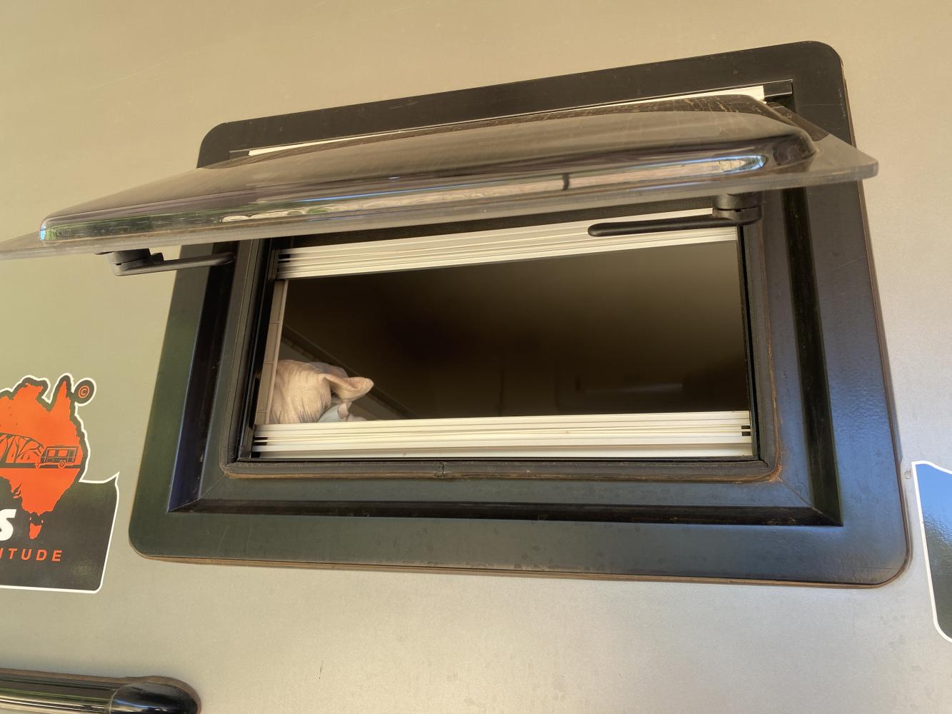 Tinted Window Blade, Suit Maygood/Mobicool Windows, 500x350