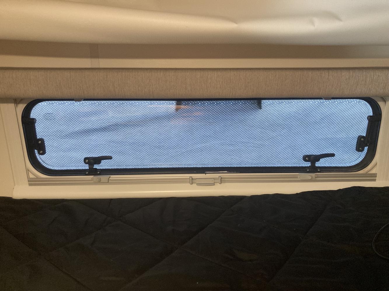 BG2409-250 Window Stays (Pair), Suit 250mm Seitz S7P Windows