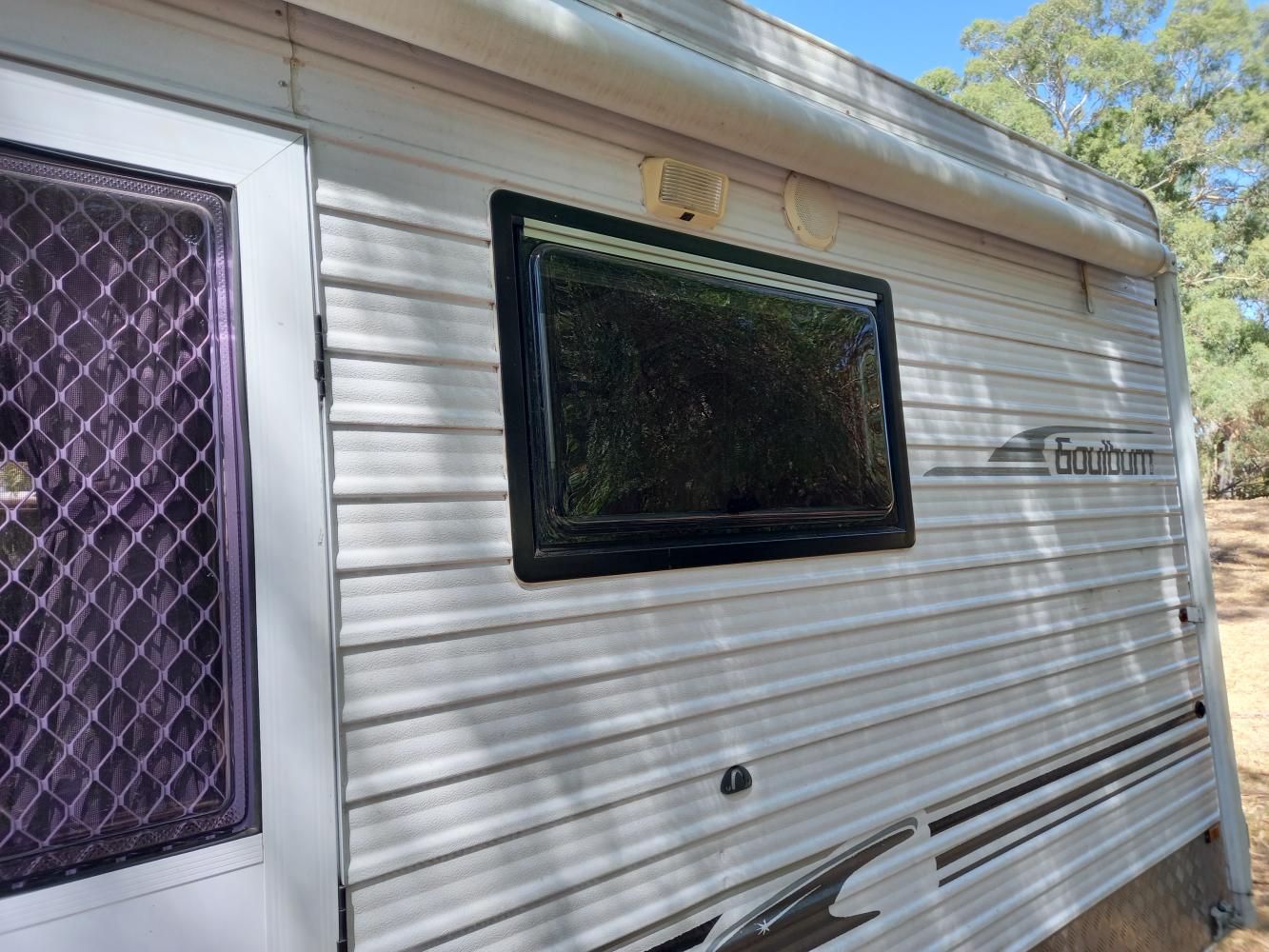 Tinted Window Blade, Suit Maygood/Mobicool Windows, 900x500