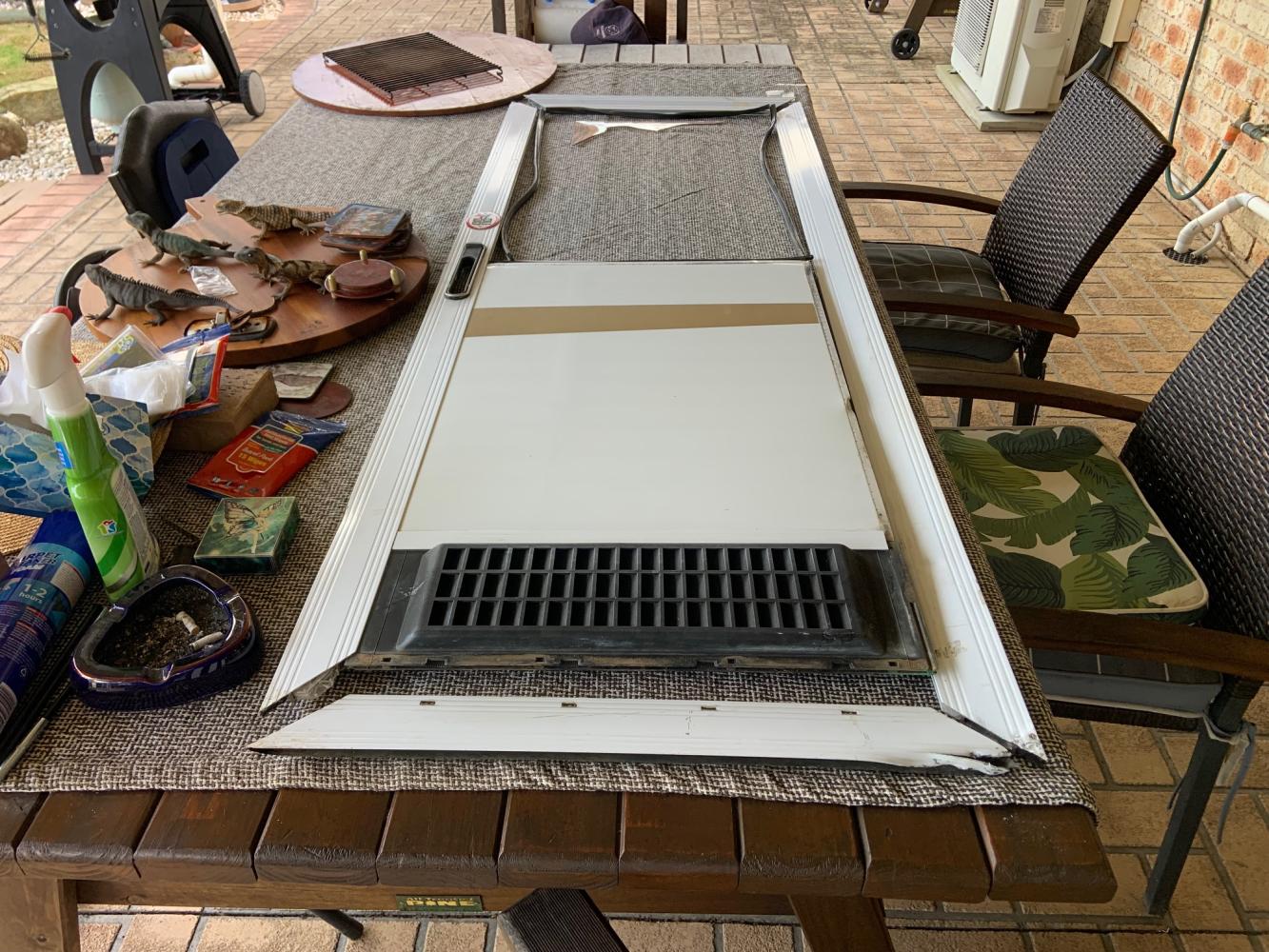 Trimatic Main Door Corner Insert, 70531 | CaravansPlus