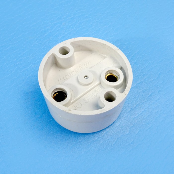 2 Pin Base, Polarised, Low Voltage | CaravansPlus