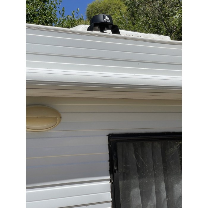 RV Wi-Fi 4G & 5G 4-in-1 External Antenna | CaravansPlus