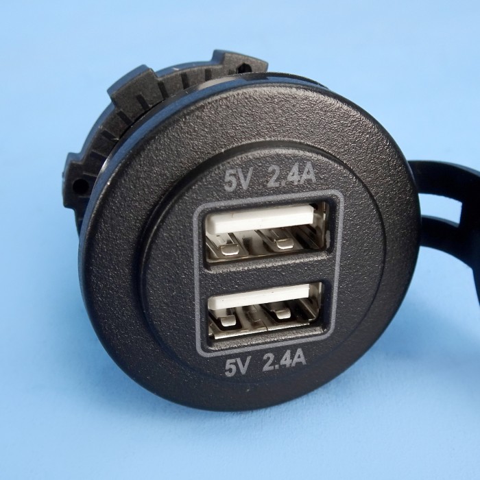 Enerdrive Twin USB-A 4.8A Socket W Cover, Green LED