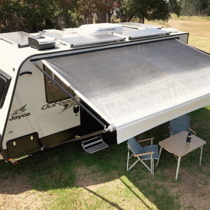 Dometic Standard Anti-Flap Kit (AFK) 2100-2300mm, Black